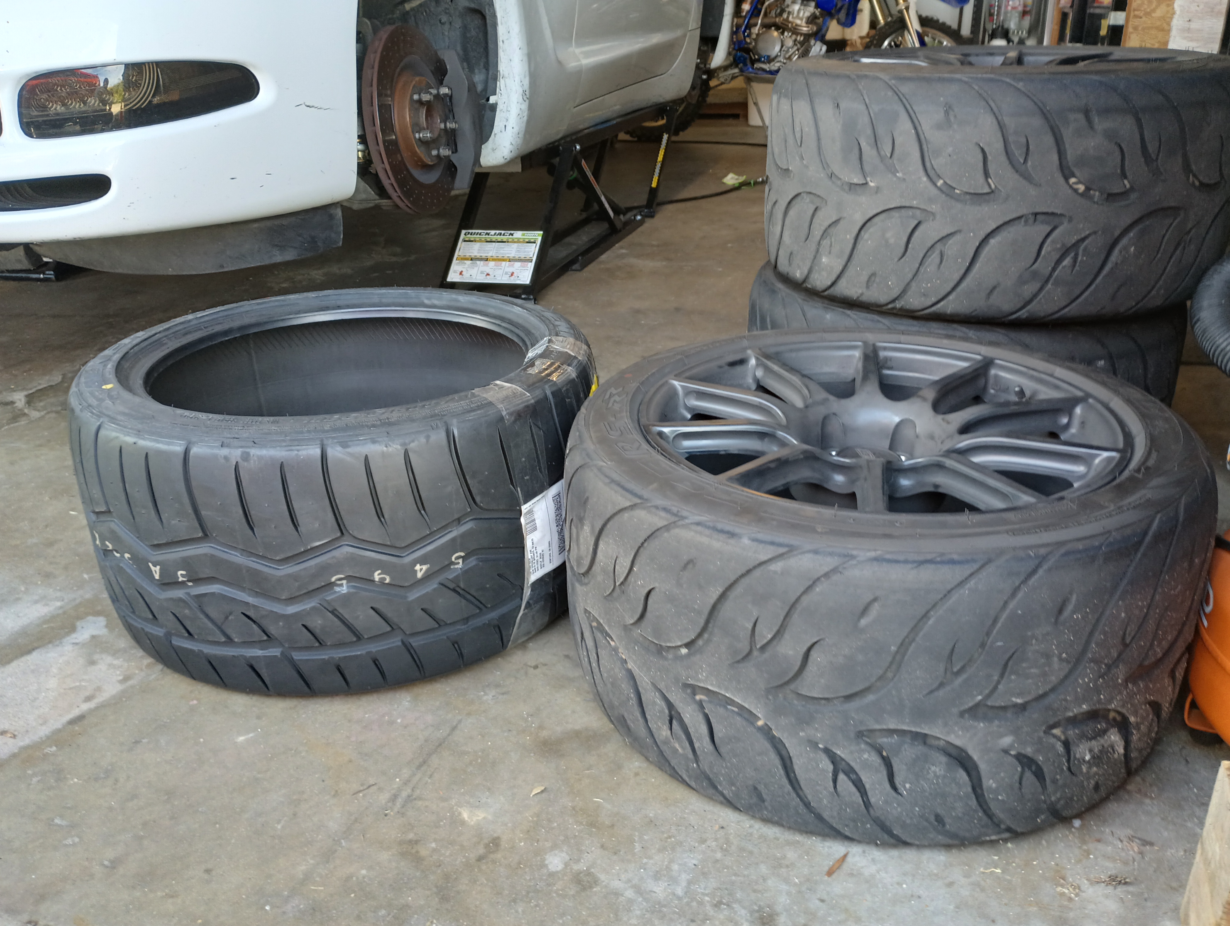 1999 C5 Corvette C5 Corvette Square Setup Wheels/Tires + Flaken Azenis ...